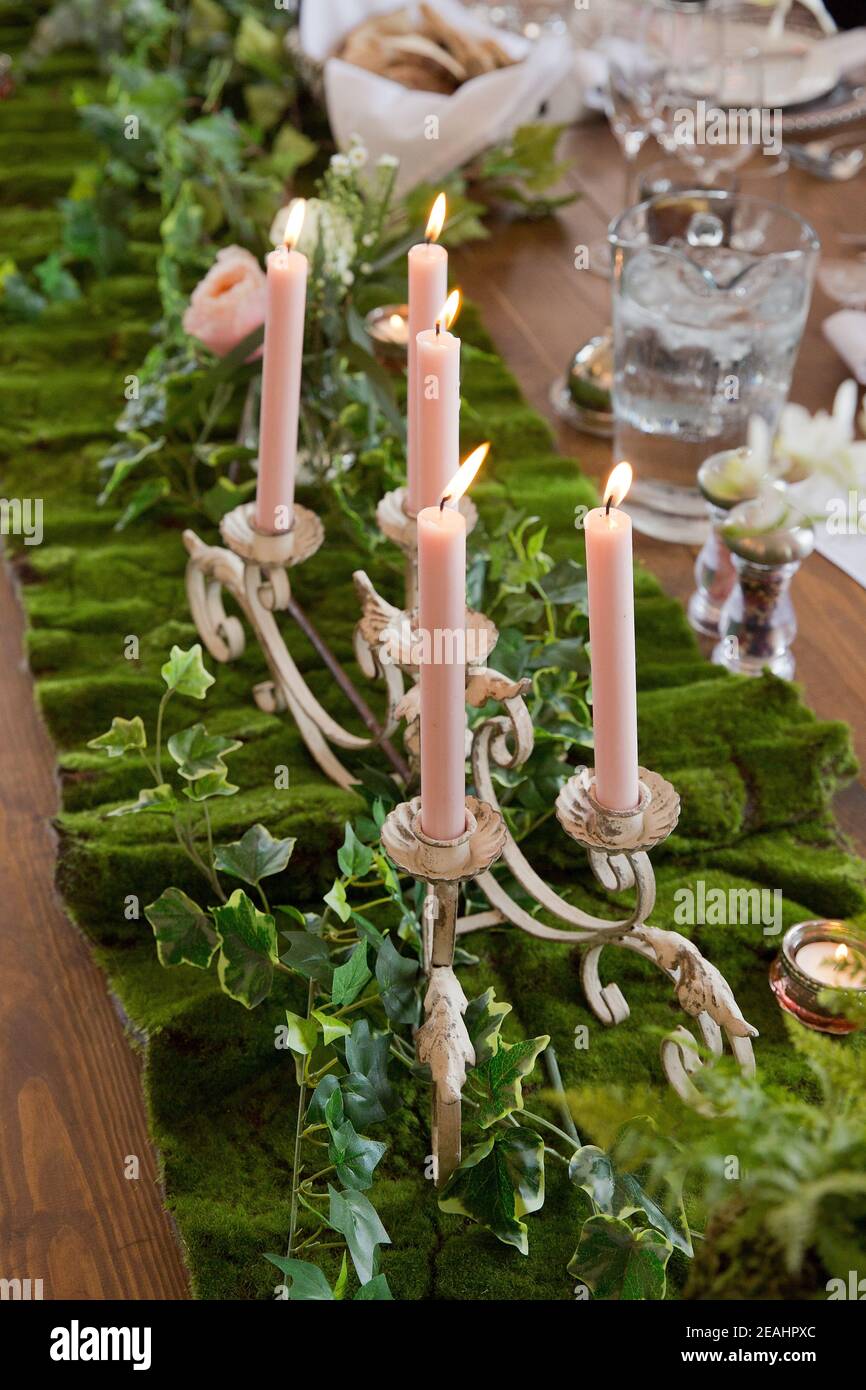 Floral table centre hi-res stock photography and images - Alamy