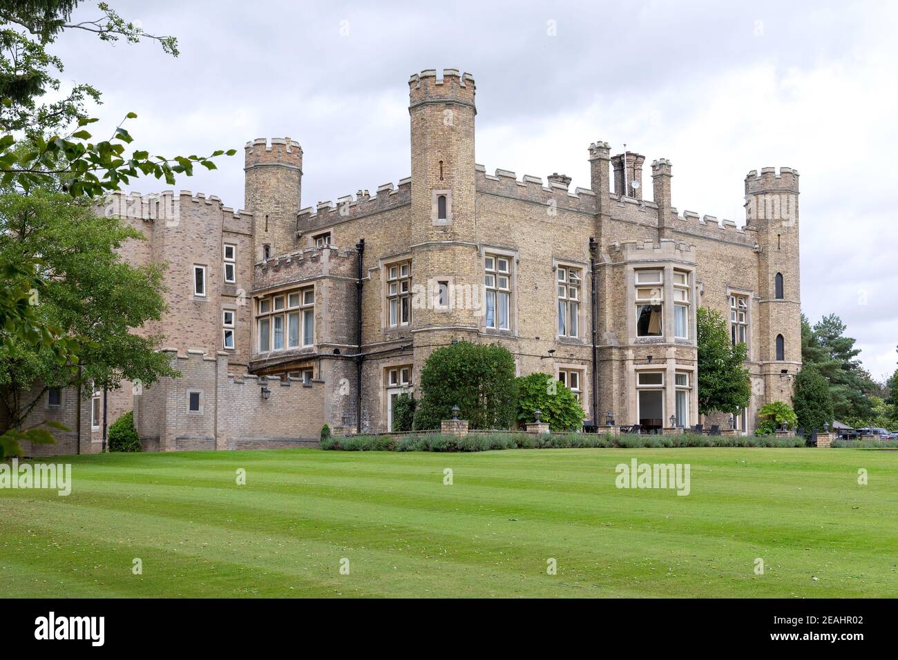 Cave castle hi-res stock photography and images - Alamy