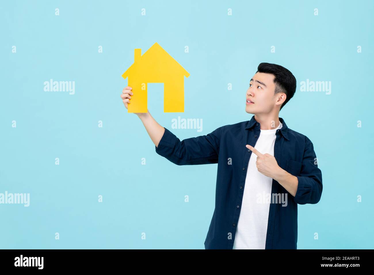 Attractive house home property hi-res stock photography and images - Alamy