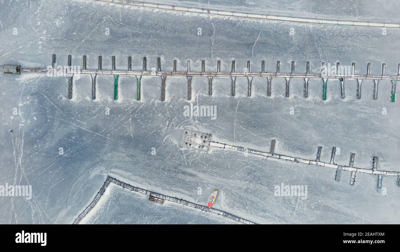 Ice and water aerial hi-res stock photography and images - Alamy