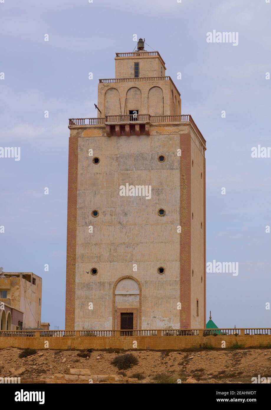 Lighthouse historic colonial quarter hi-res stock photography and ...