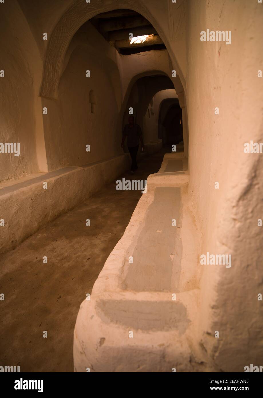 Narrow street in the old town, Tripolitania, Ghadames, Libya Stock ...