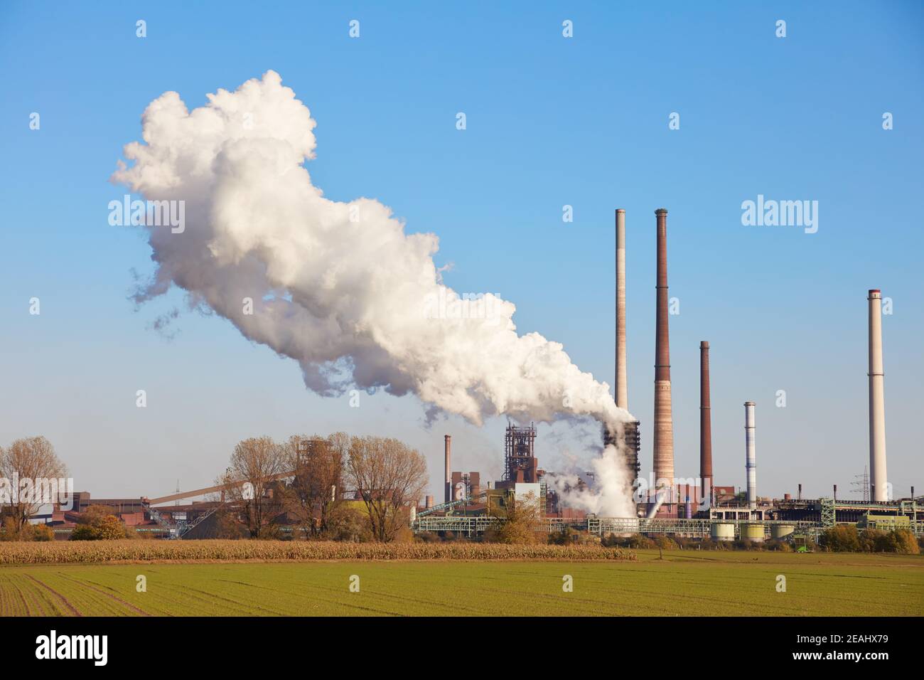 Coke factory hi-res stock photography and images - Alamy