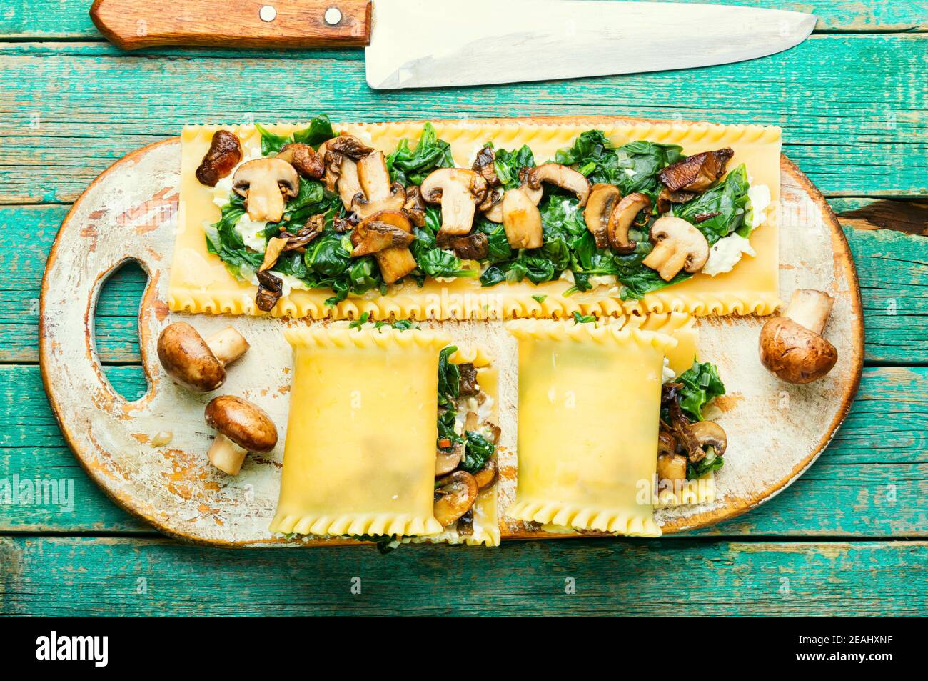 Lasagna filling hi-res stock photography and images - Alamy