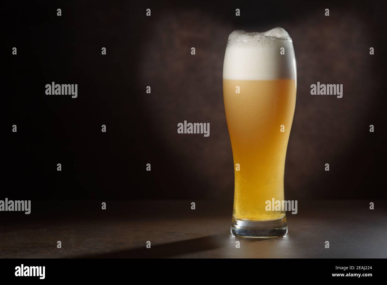 Full craft hi-res stock photography and images - Alamy