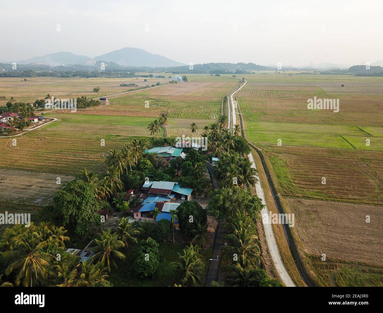 Malay village hi-res stock photography and images - Alamy