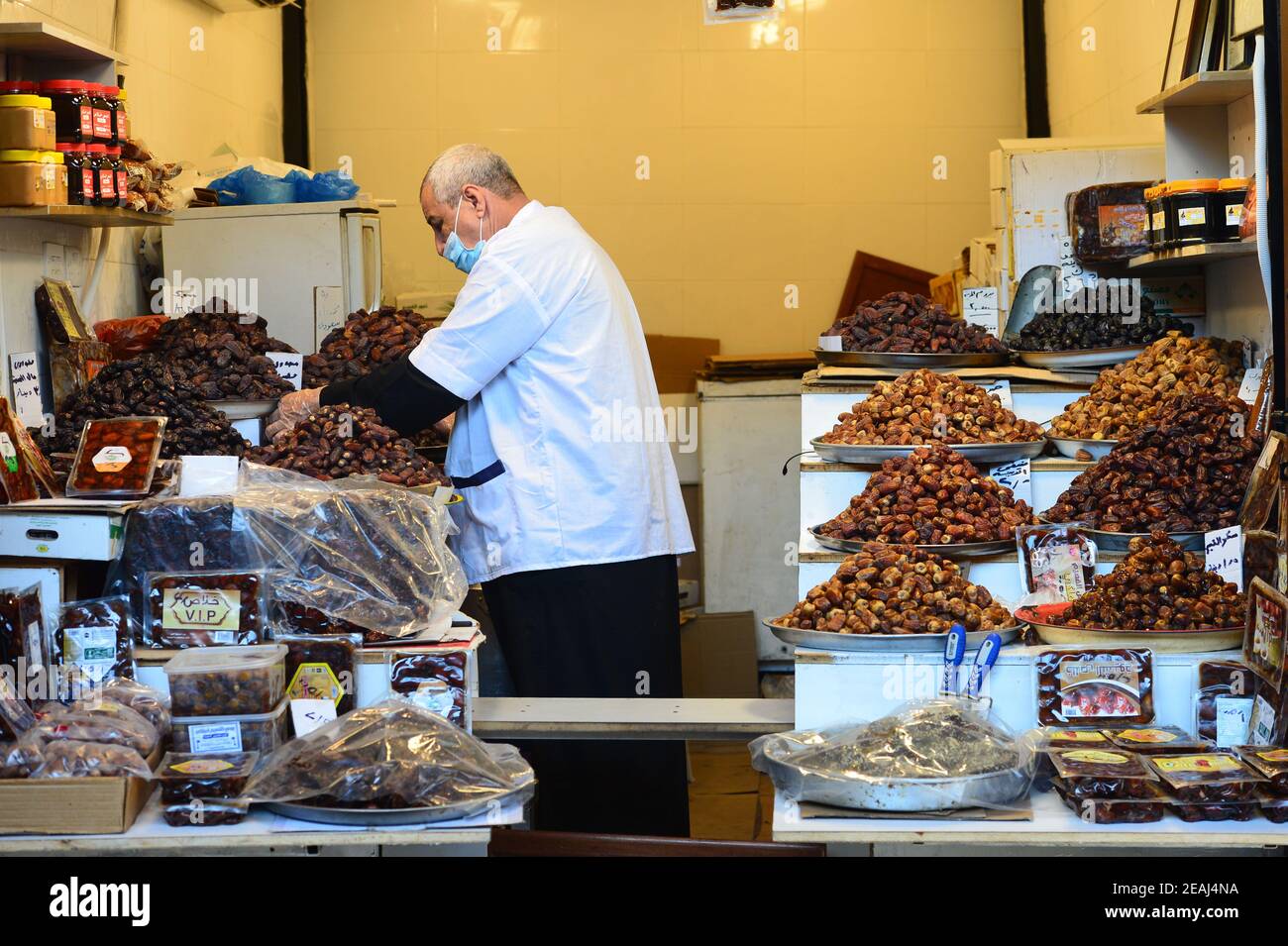 5 grocery market hi-res stock photography and images - Alamy