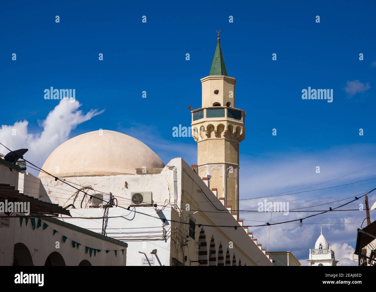 Libya tripolitania tripoli mosque hi-res stock photography and images ...