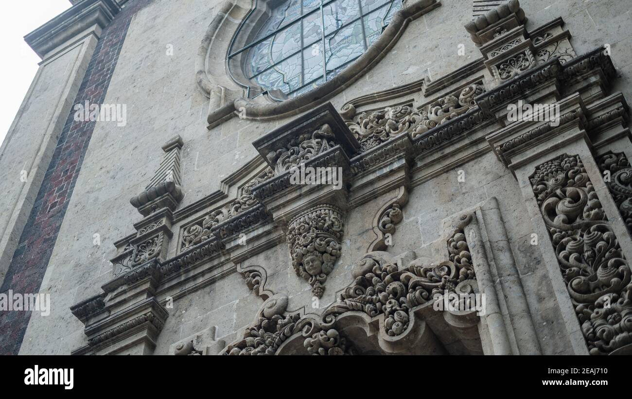 Byzantine stone carving hi-res stock photography and images - Alamy