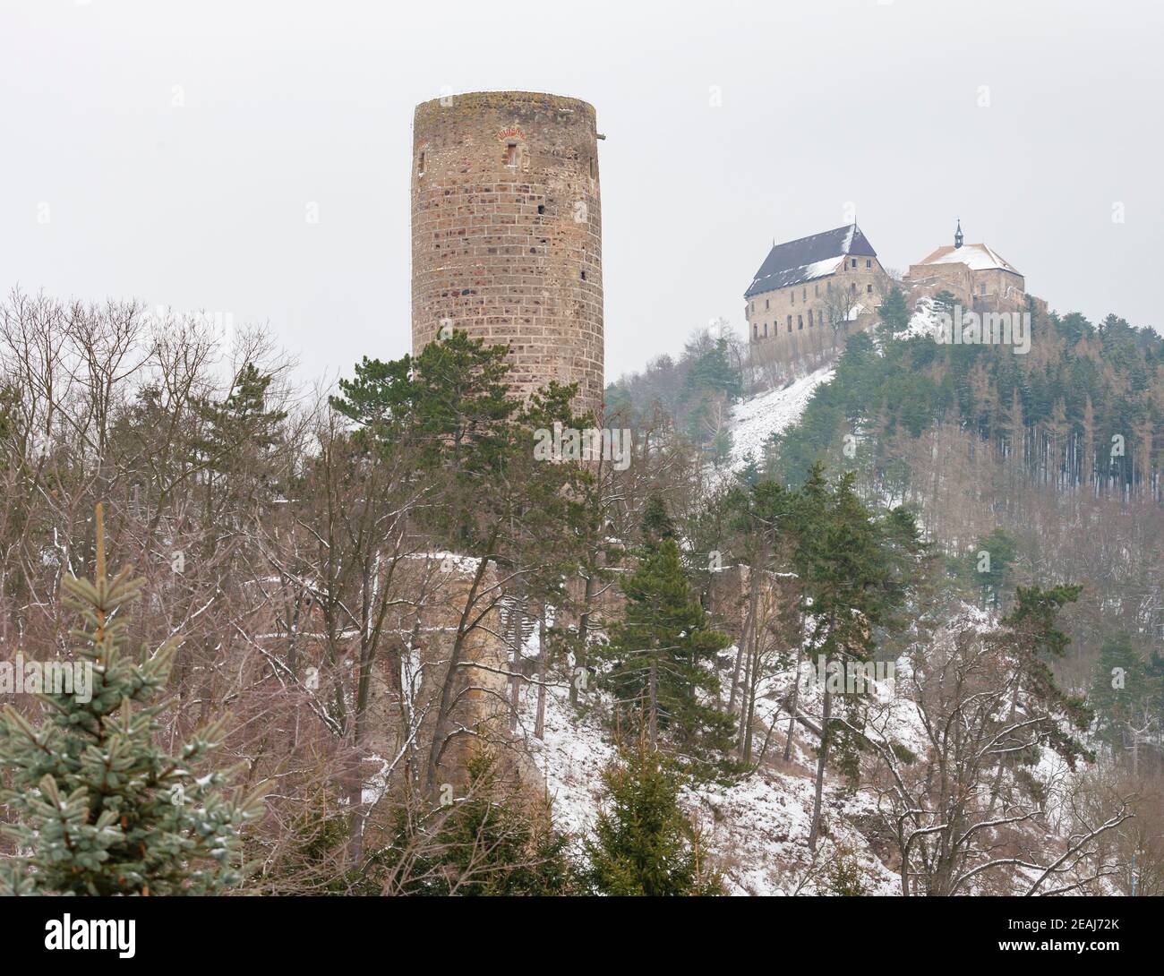 Gothic european castles hi-res stock photography and images - Alamy