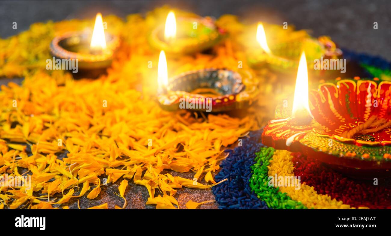 India diwali deepawali festival flower rangoli hi-res stock photography ...