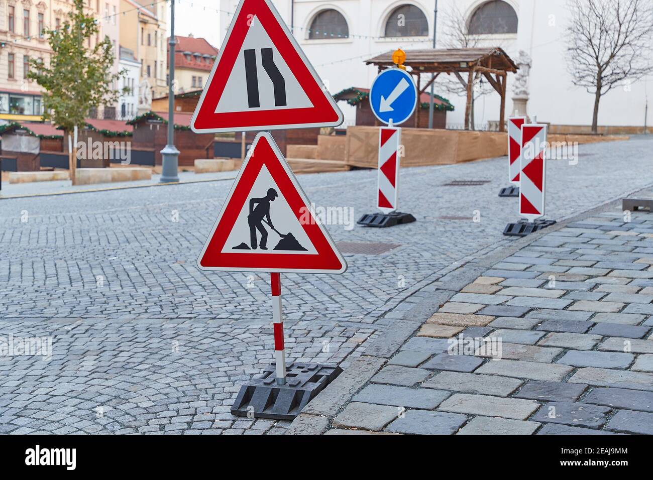 Construction site sign board hi-res stock photography and images - Alamy
