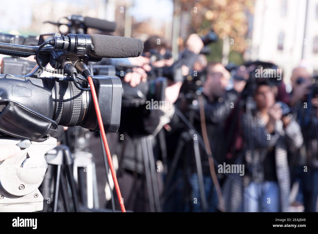 Filming media event with a video camera Stock Photo - Alamy