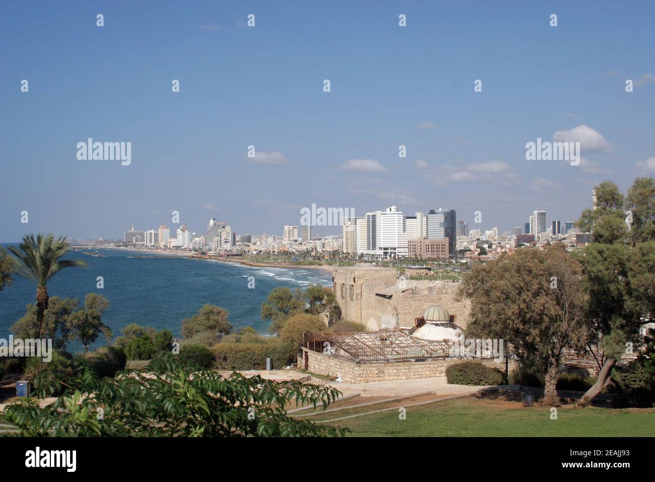 Tel aviv panorama seashore hi-res stock photography and images - Alamy
