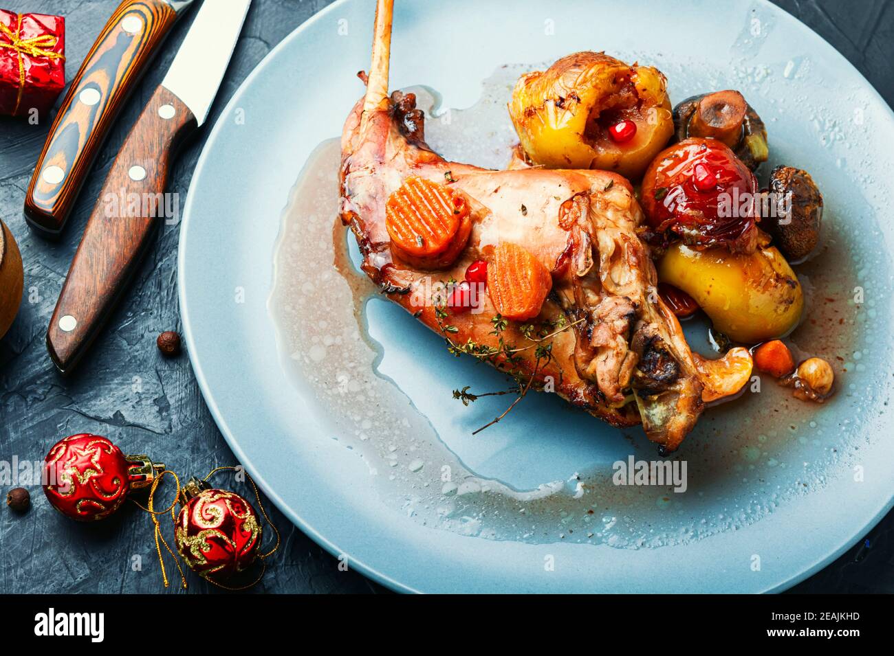 Rabbit stew hi-res stock photography and images - Alamy