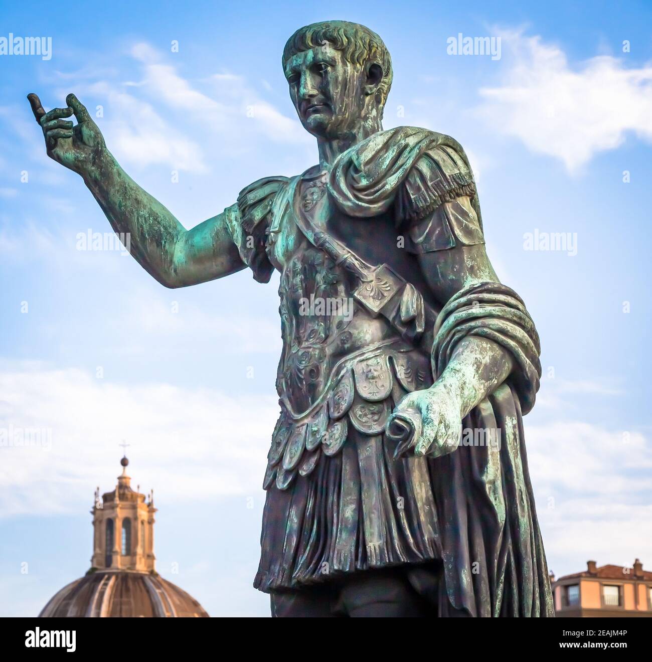 Gaius julius caesar statue hi-res stock photography and images - Alamy