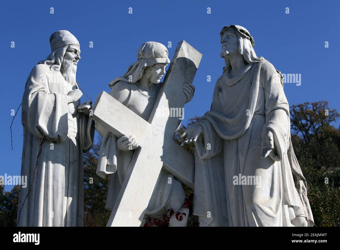 2nd Stations of the Cross, Jesus is given his cross, basilica ...