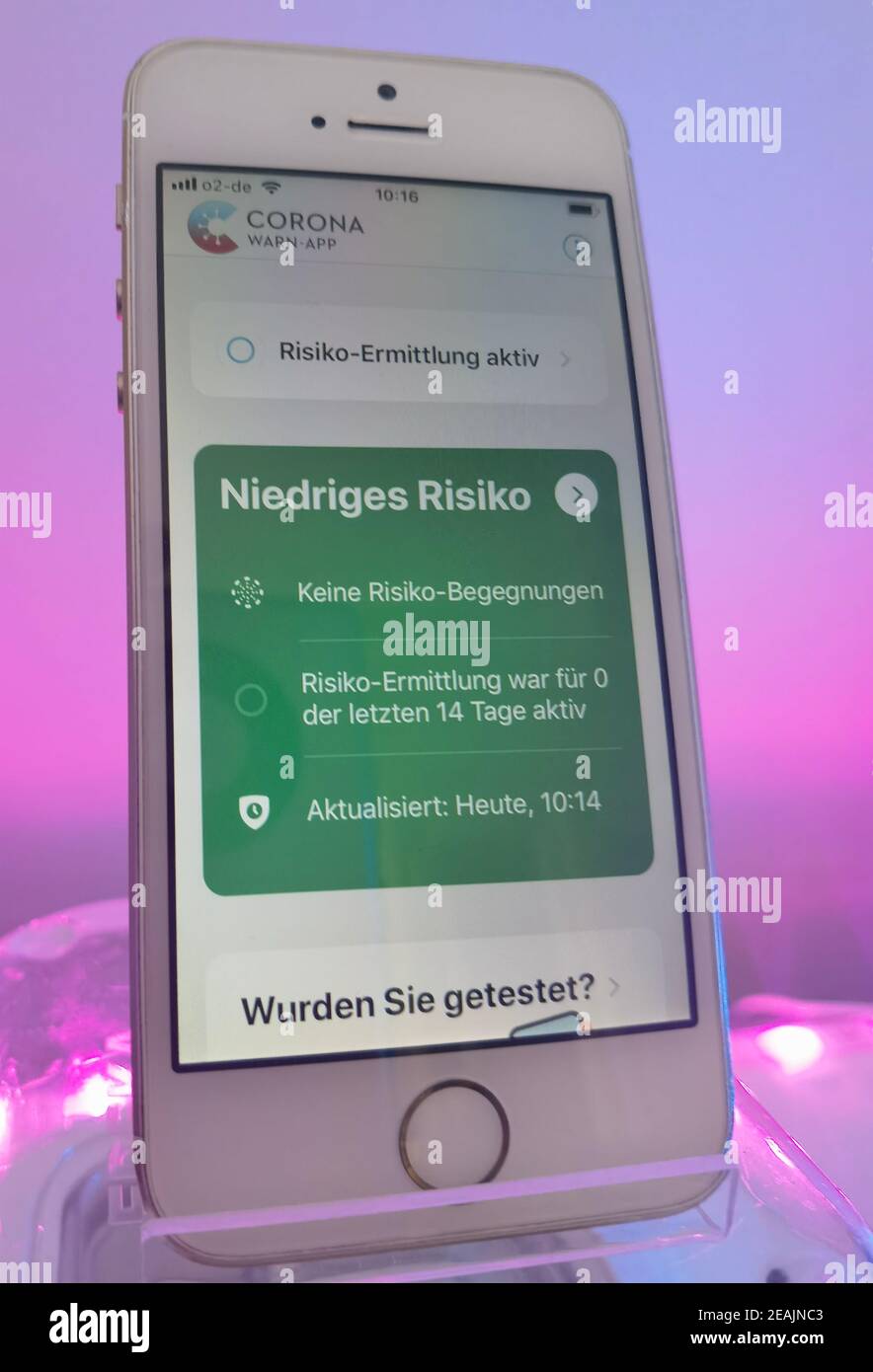 Berlin, Germany. 10th Feb, 2021. The Corona alert app on an iPhone 5s ...