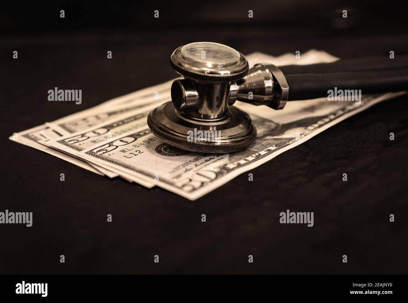 Financial check up hi-res stock photography and images - Alamy