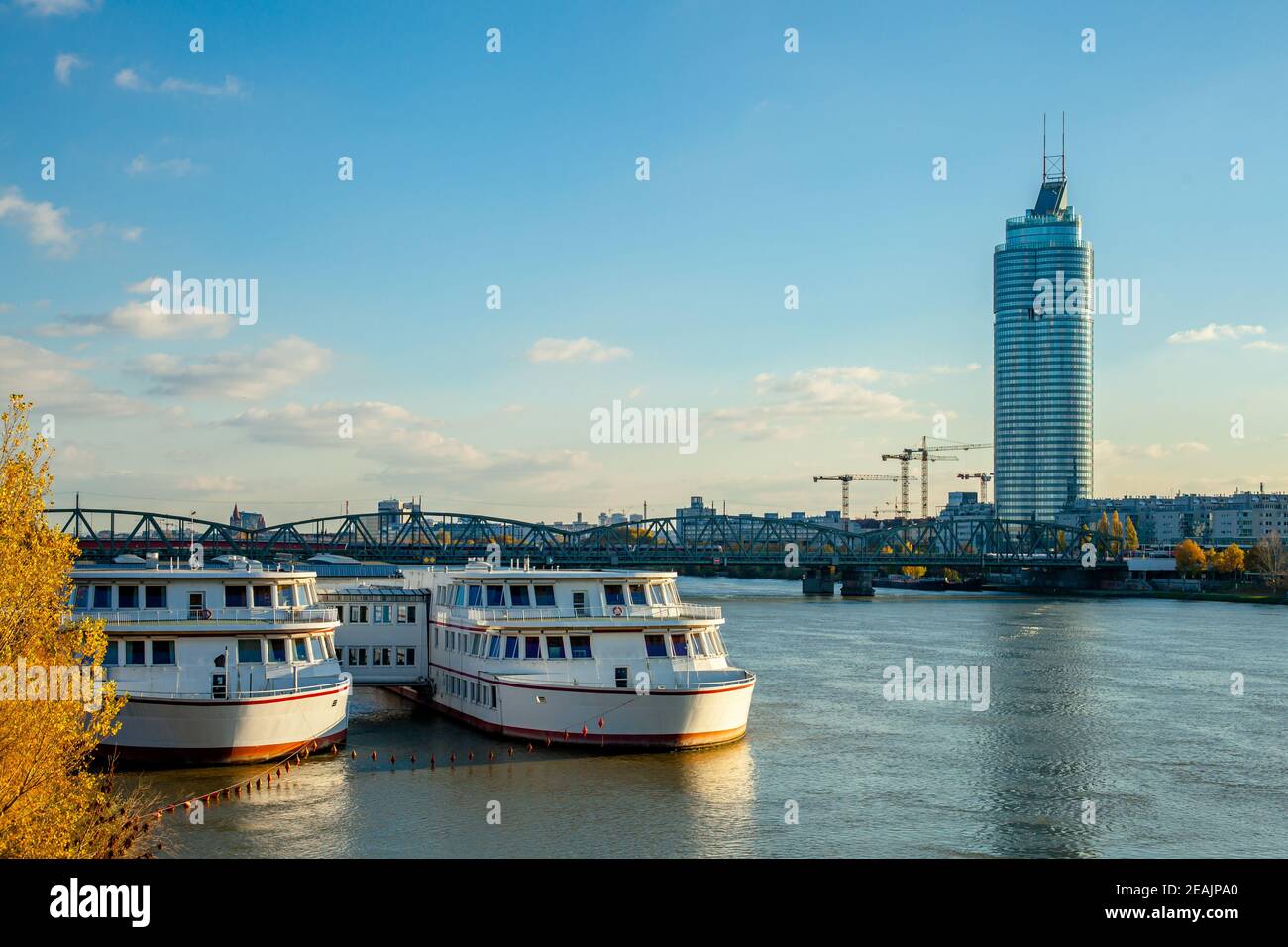 Vienna River High Resolution Stock Photography and Images - Alamy