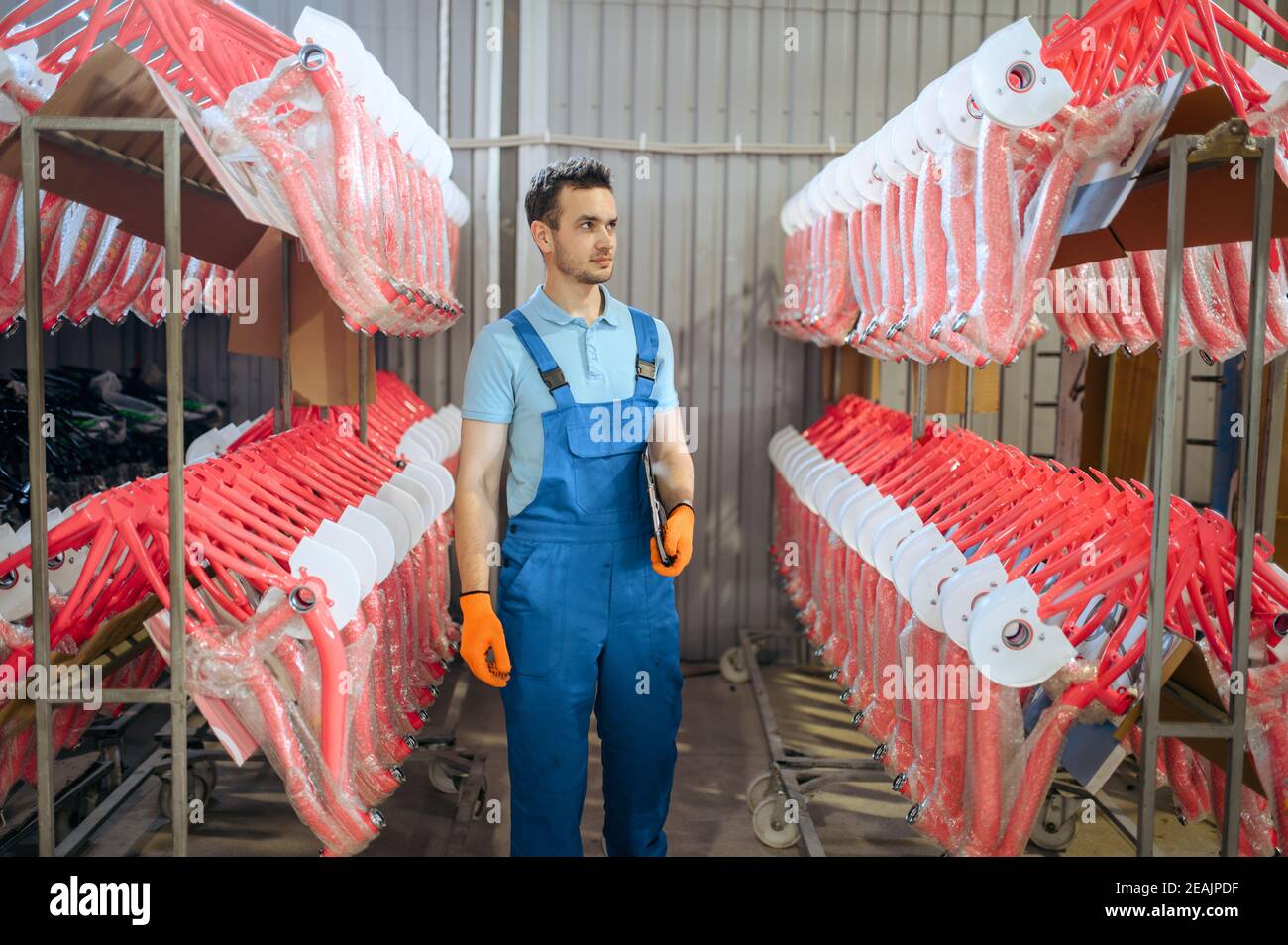 Manufacturing cycle hi-res stock photography and images - Alamy