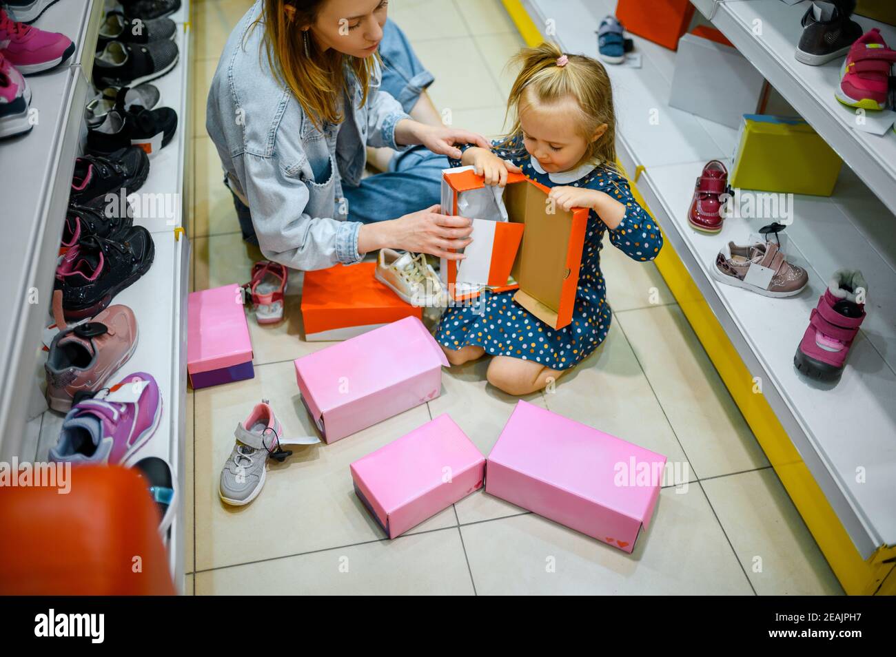 Mother and kid toy hi-res stock photography and images - Alamy