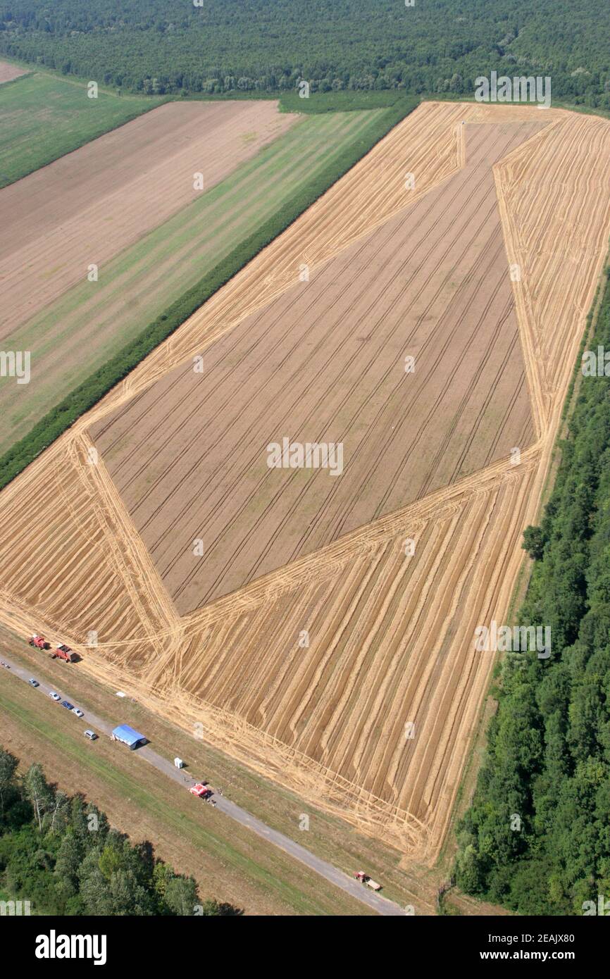 Aerial view cut golden hi-res stock photography and images - Alamy