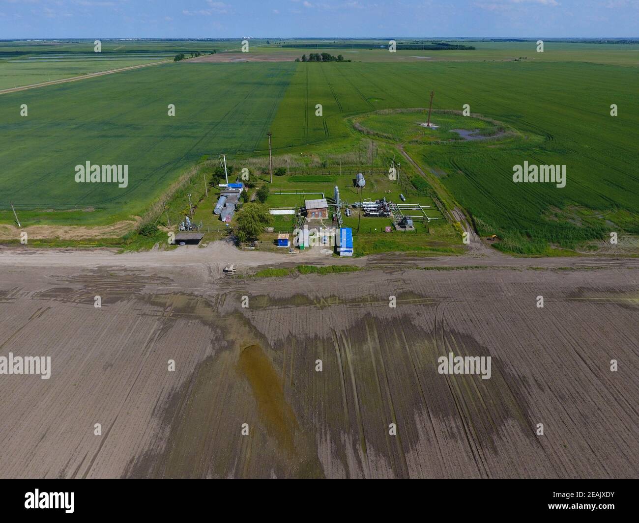 Equipment for the drying gas and condensate collection. Top view. Top ...