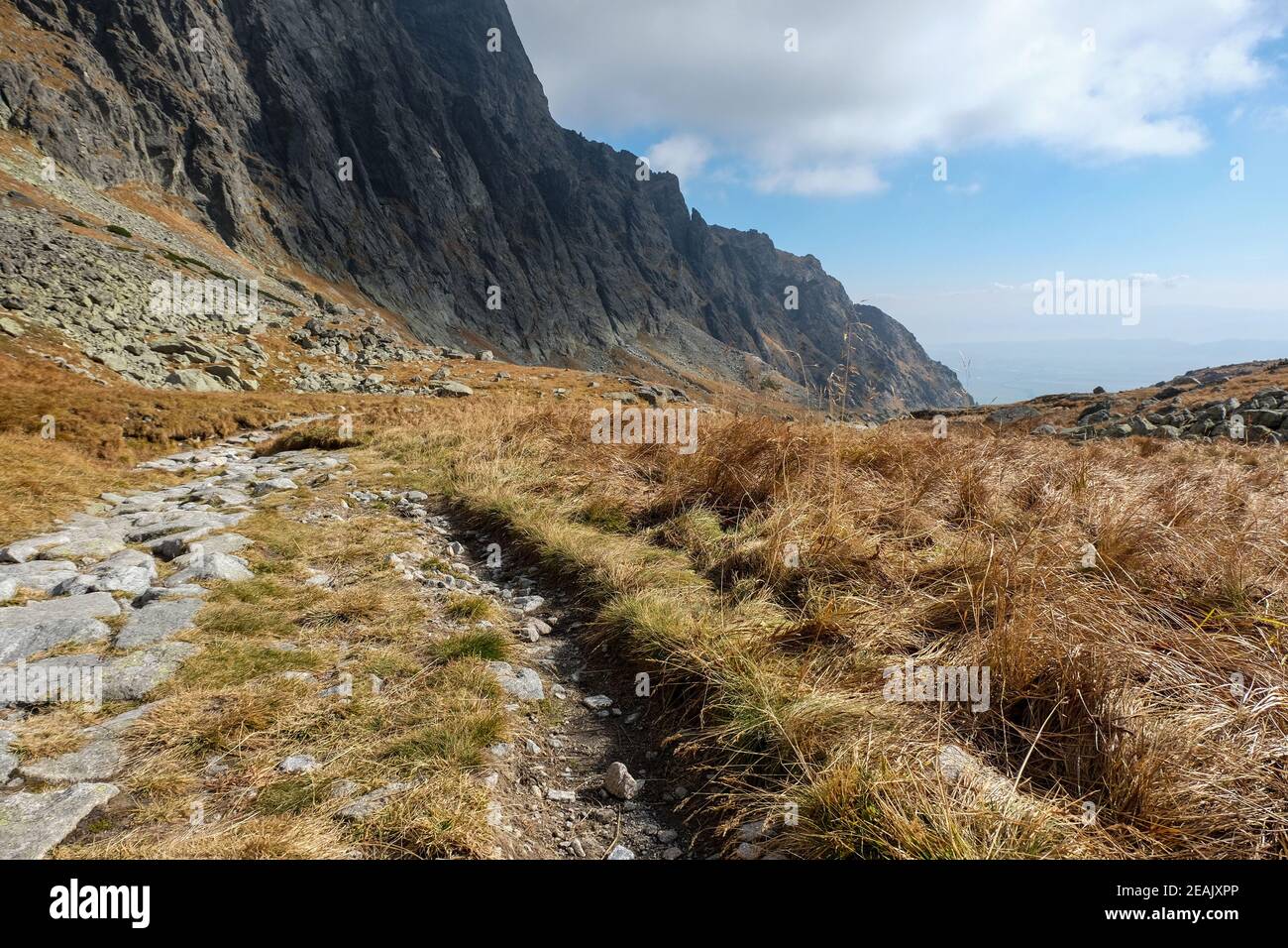 Great cold valley hi-res stock photography and images - Alamy