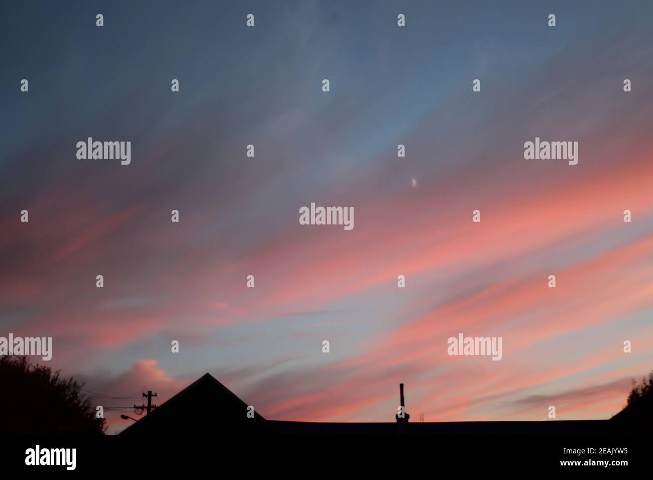 Fire sunset hi-res stock photography and images - Alamy