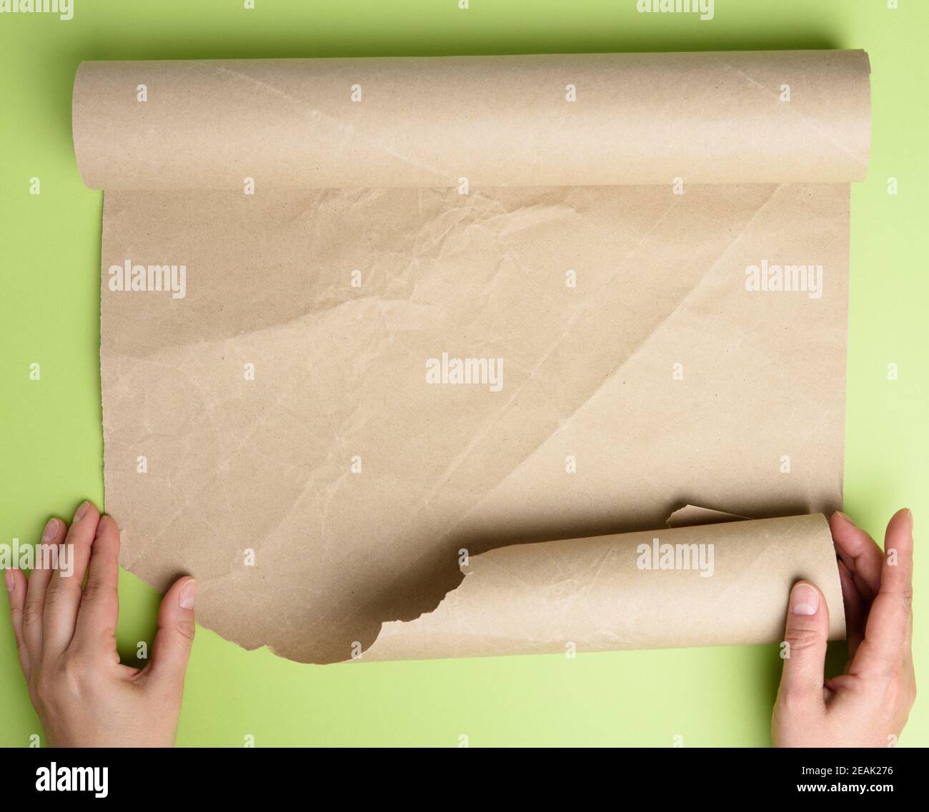 Rolled paper craft hi-res stock photography and images - Alamy