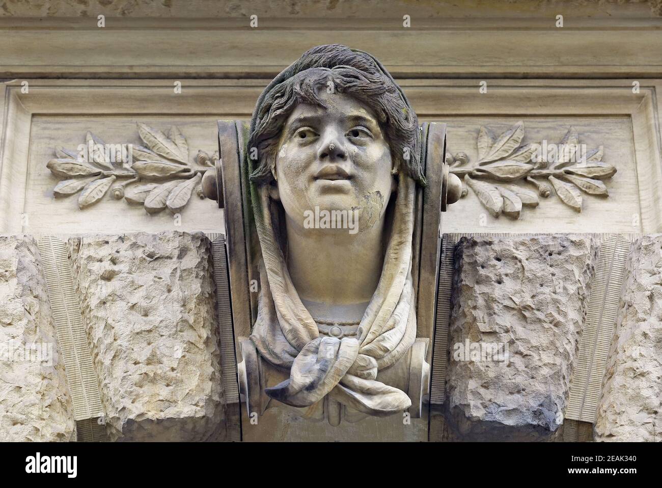 stone head of a house facade Stock Photo - Alamy