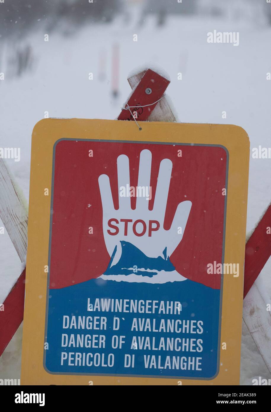 Avalanche Warning Sign High Resolution Stock Photography and Images - Alamy
