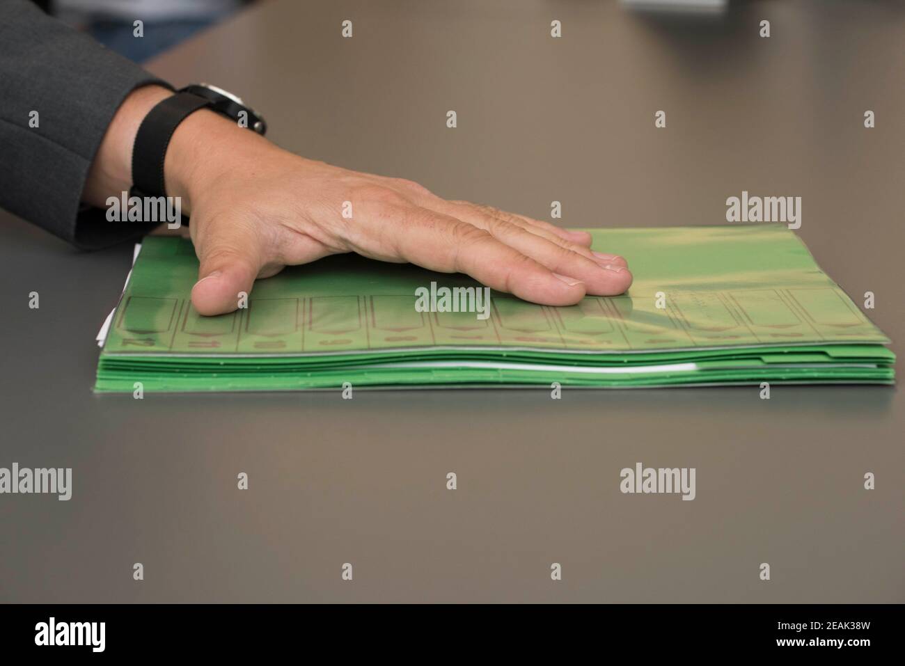 Office administration hi-res stock photography and images - Alamy