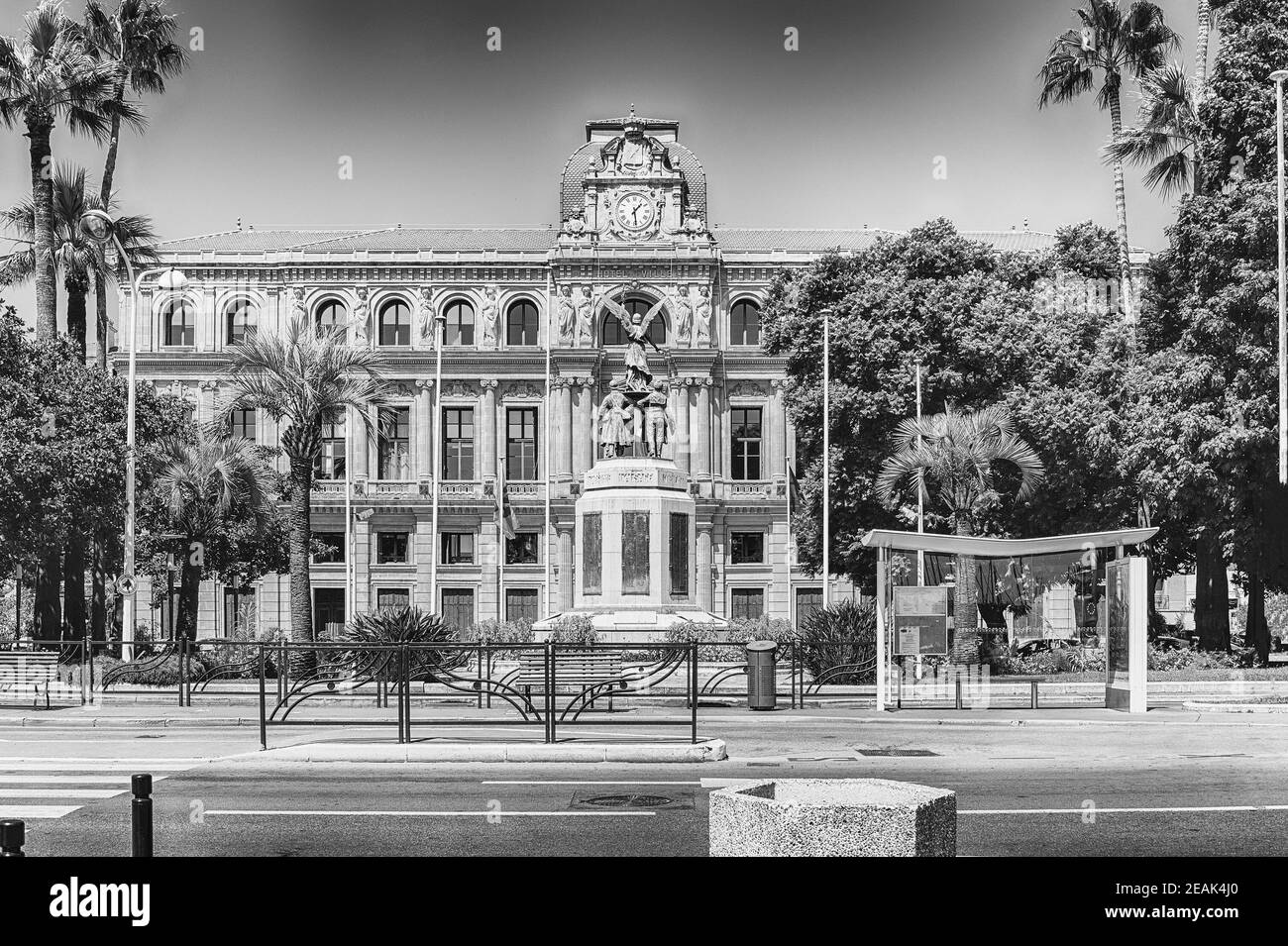 Cannes architecture hi-res stock photography and images - Alamy