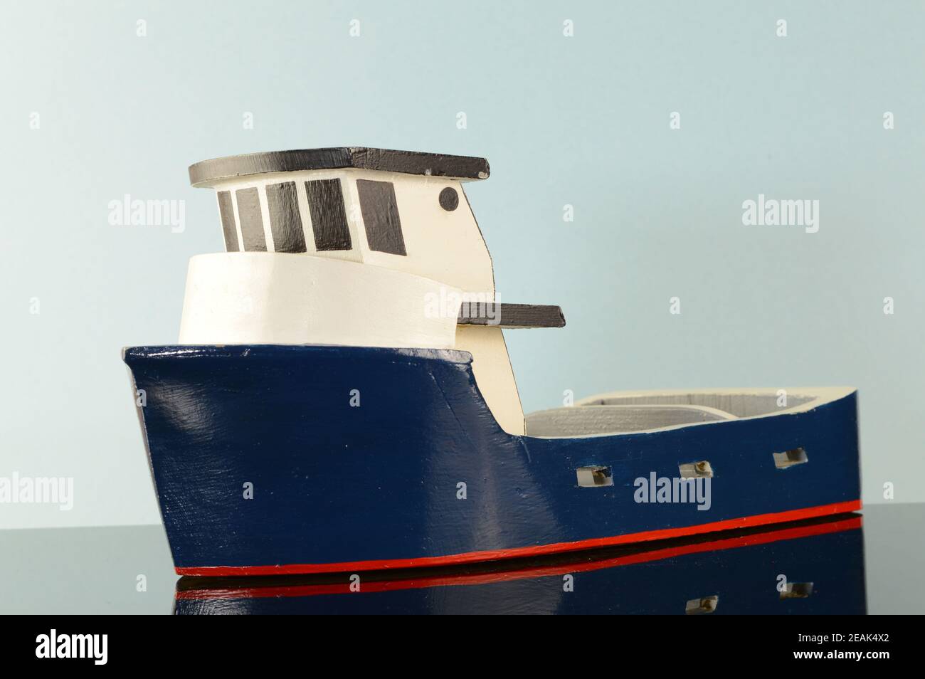 Old white wooden tug boat hi-res stock photography and images - Alamy