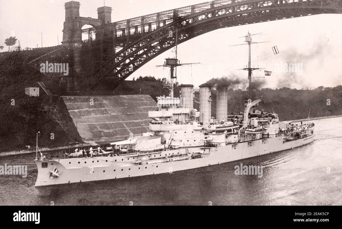 Dreadnought battleships hi-res stock photography and images - Alamy