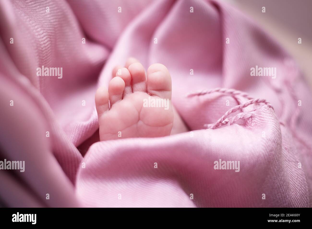 Boy barefoot bed hi-res stock photography and images - Alamy
