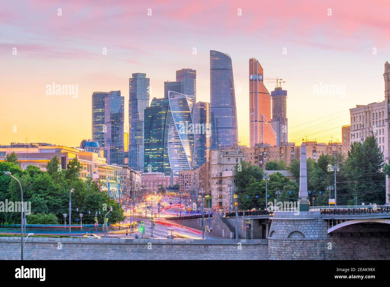 Moscow city skyline hi-res stock photography and images - Alamy