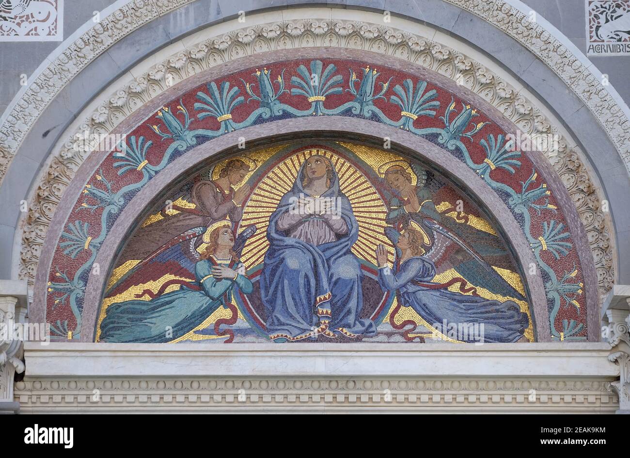 Modena dome facade hi-res stock photography and images - Alamy