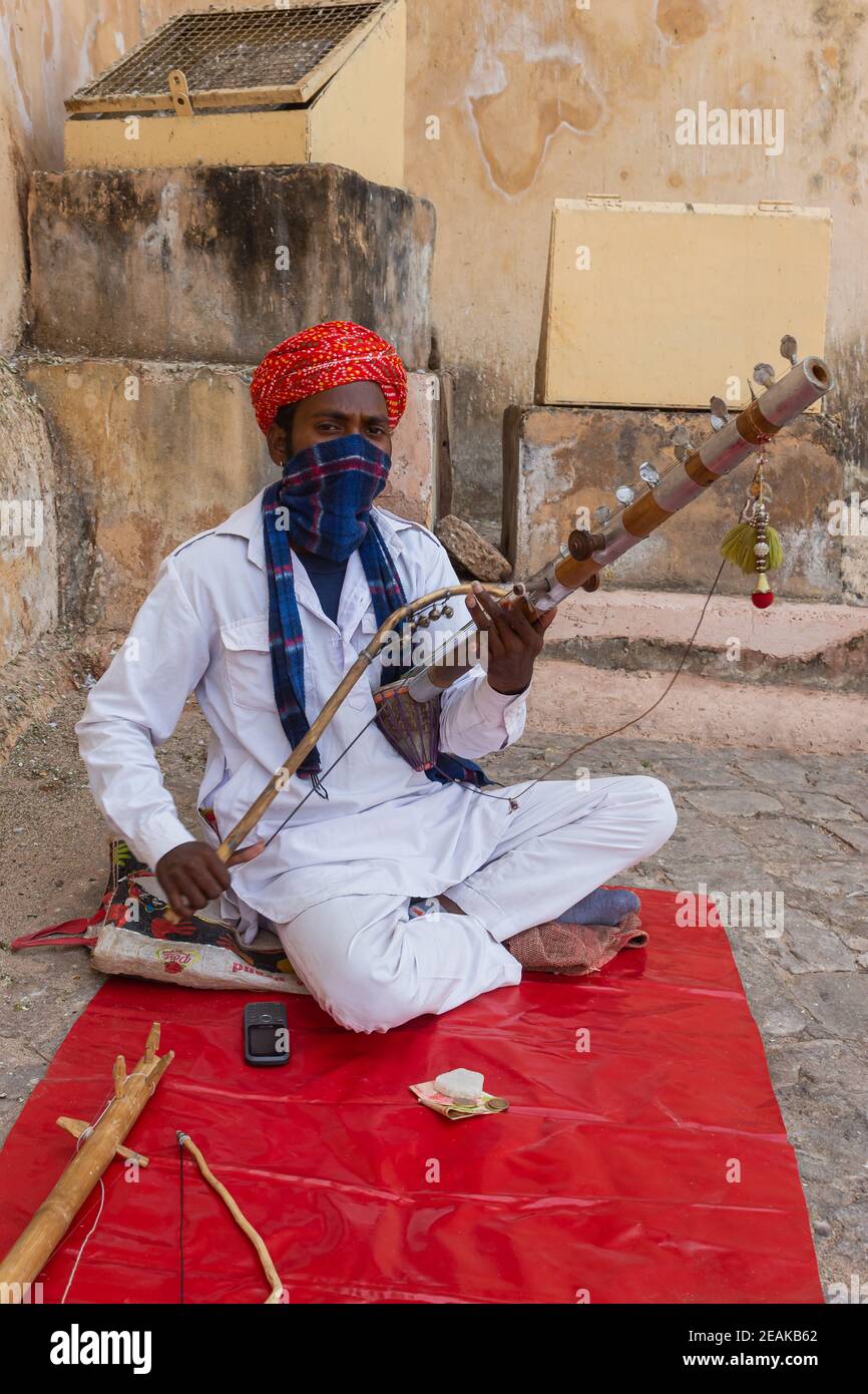 Ravanahatha musical instrument hi-res stock photography and images - Alamy
