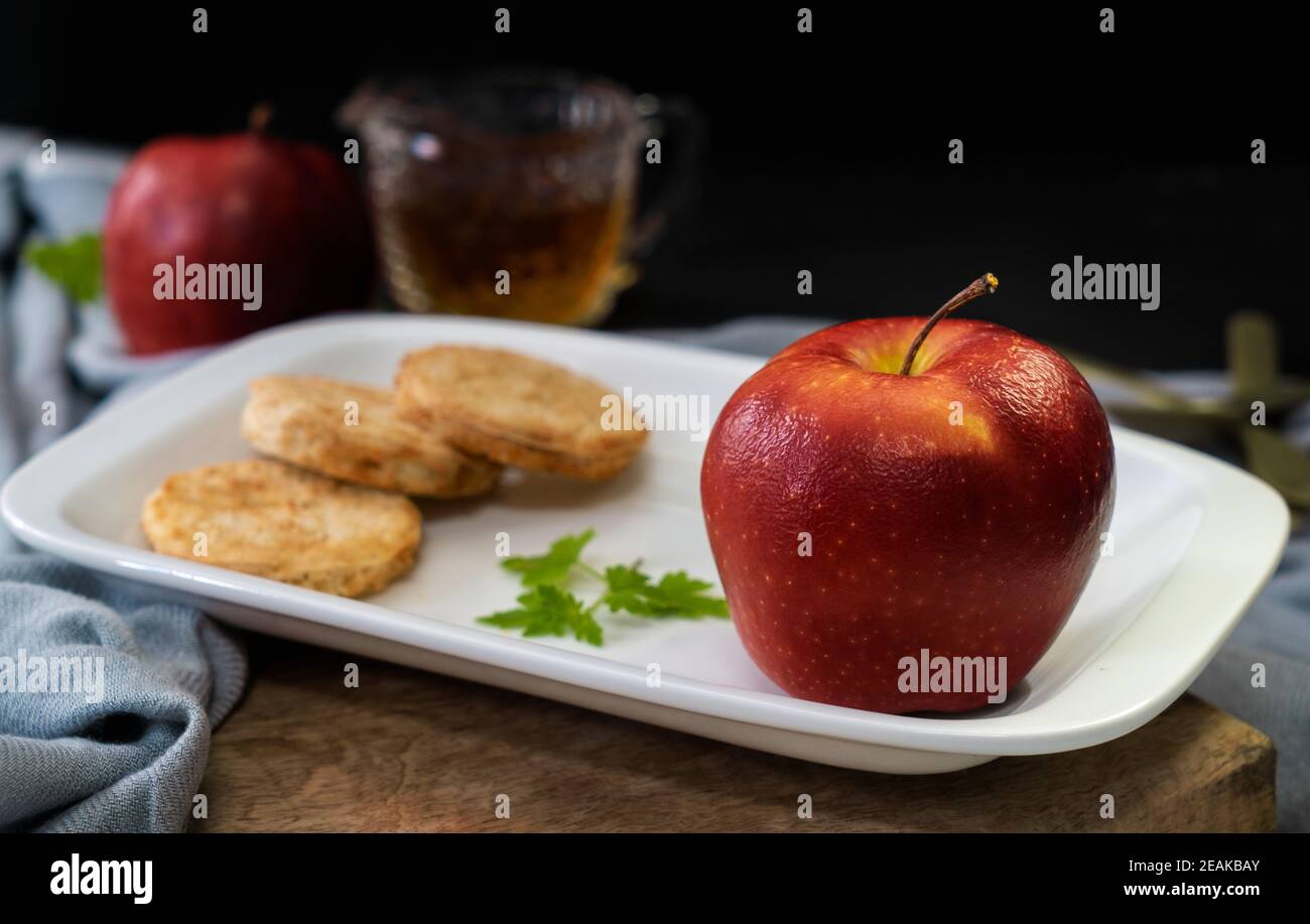 Apple snacks hi-res stock photography and images - Alamy