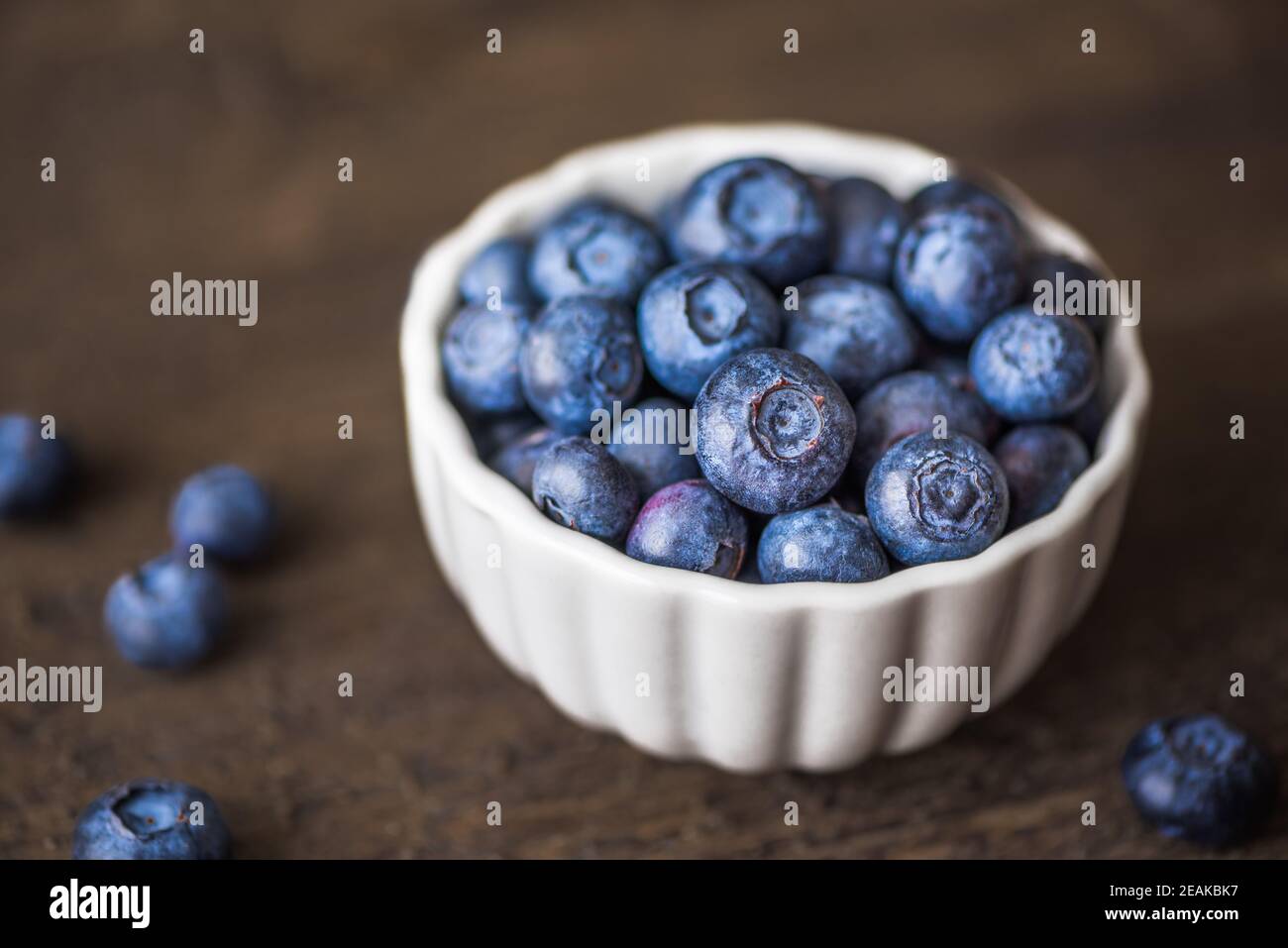 Blue bowl of blueberries forest hi-res stock photography and images - Alamy