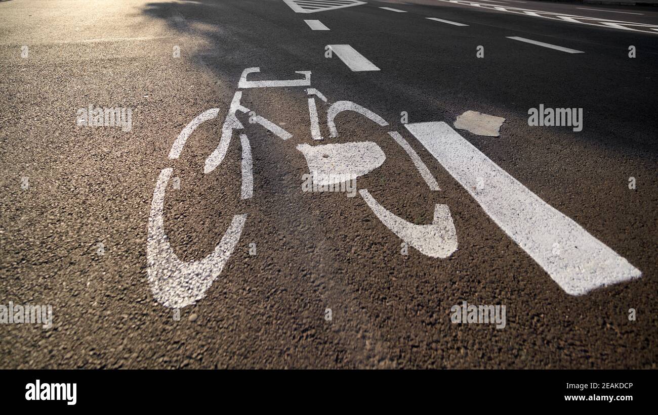 Pavement cycle hi-res stock photography and images - Alamy