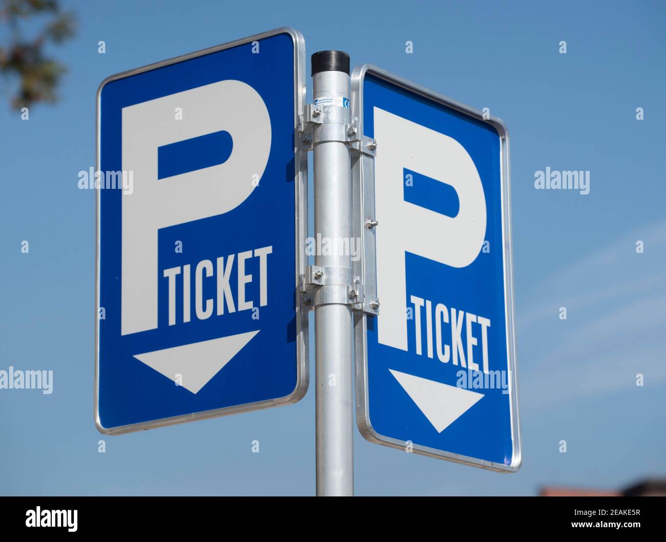 Meter parking hi-res stock photography and images - Alamy