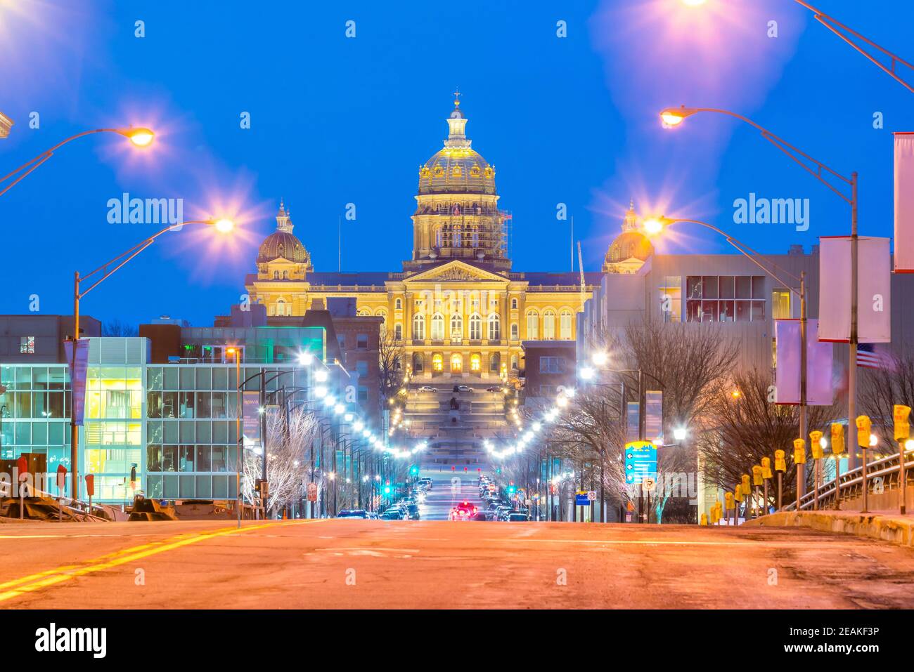 Iowa state capitol building hi-res stock photography and images - Alamy
