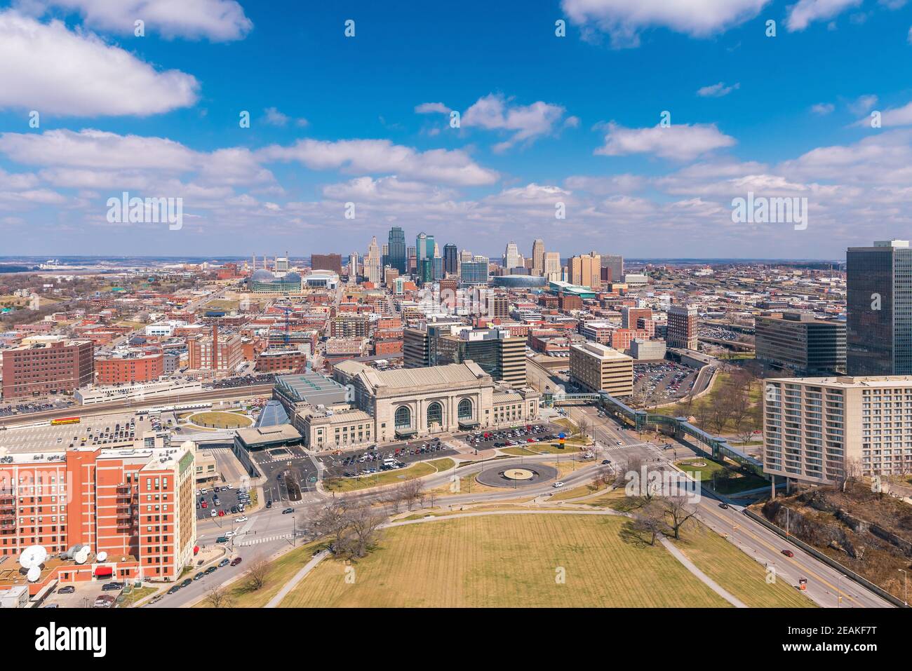 View of Kansas City skyline in Missouri Stock Photo - Alamy