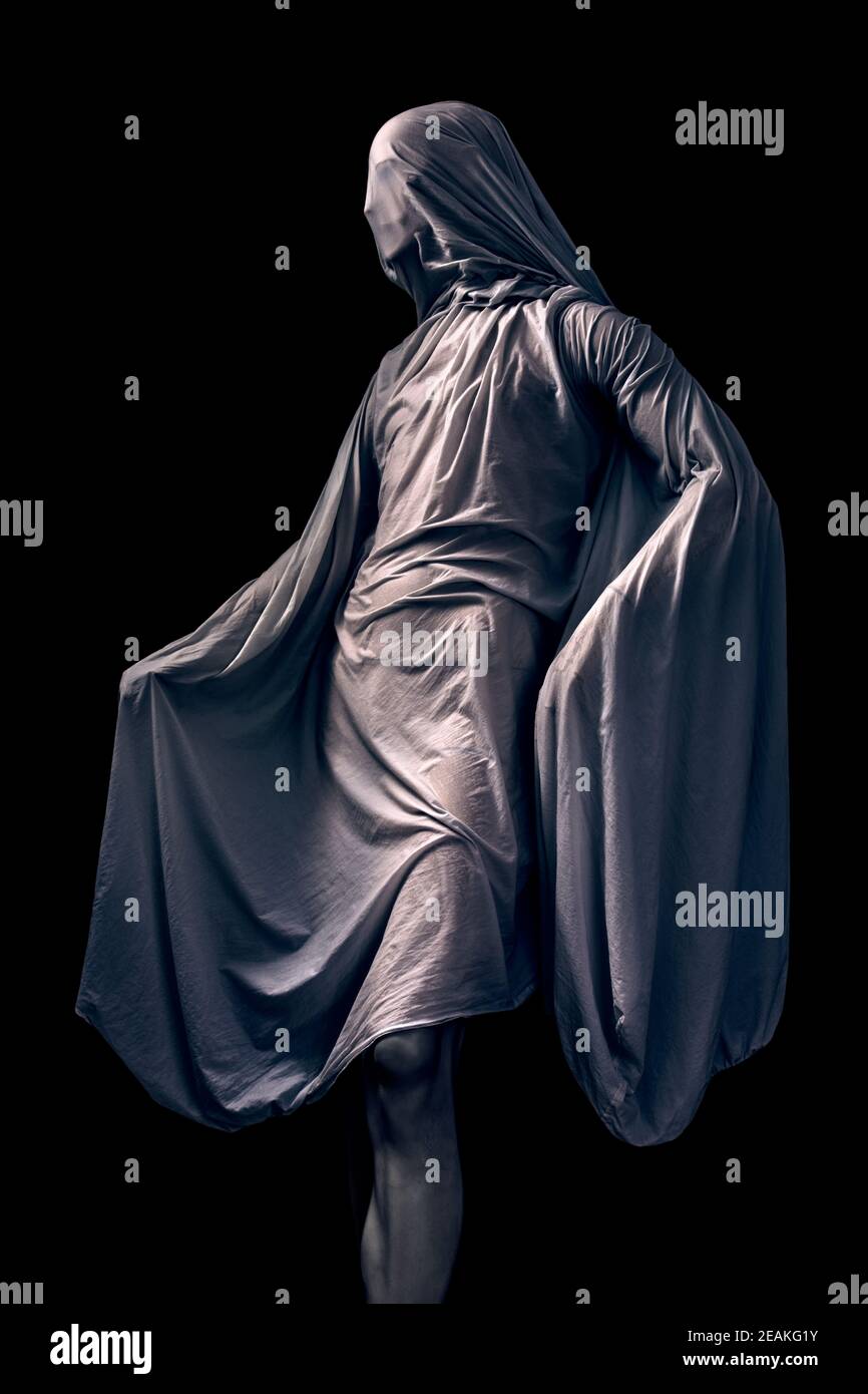Scary statue hi-res stock photography and images - Alamy