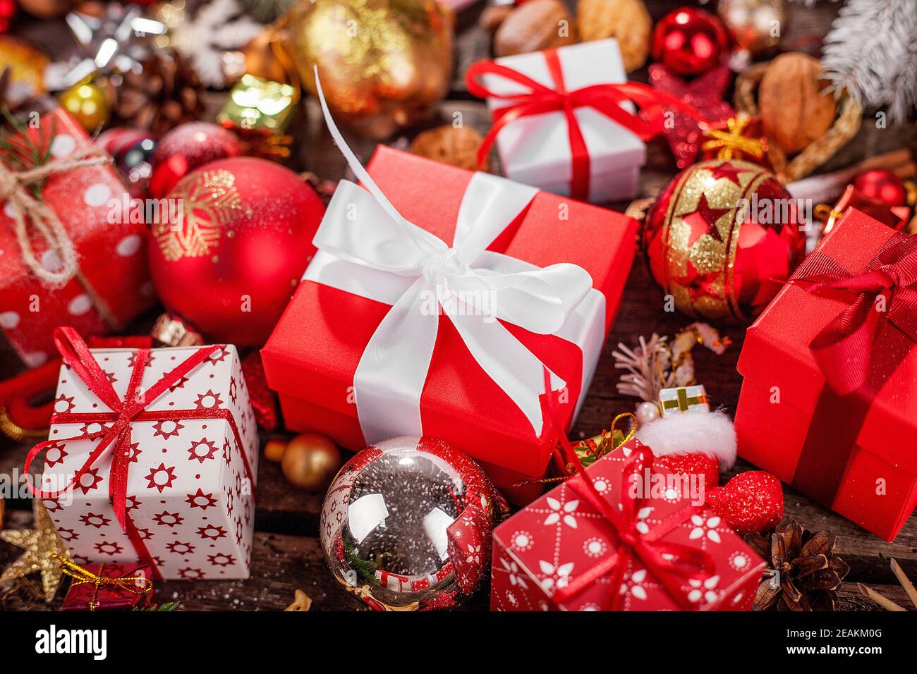 Handmade wrapped christmas gift boxes on celebrate background Stock ...