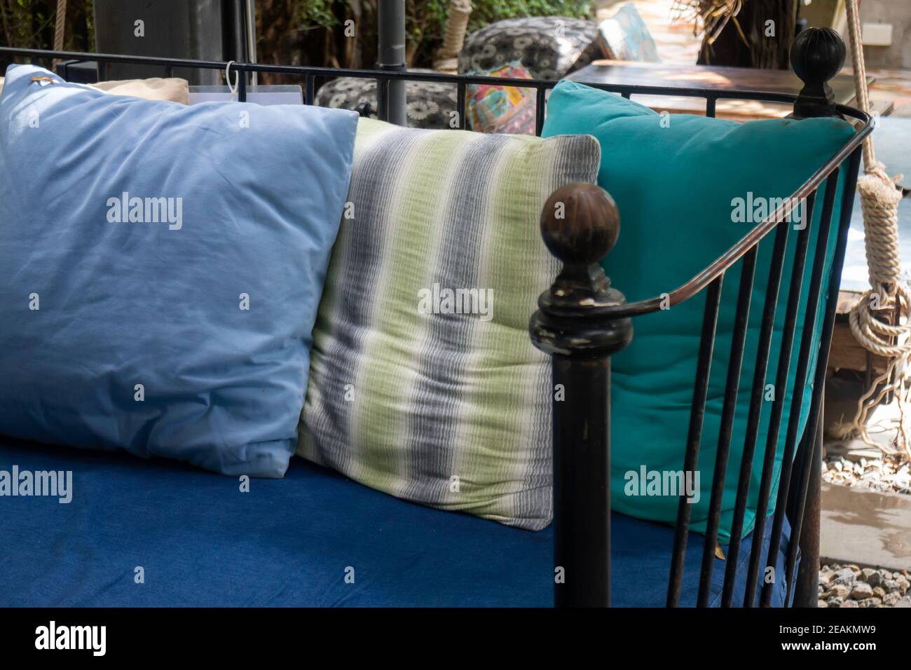 Seat cafe hi-res stock photography and images - Alamy